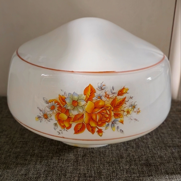 Vintage | Other | Vintage Milk Glass White Flowers Ceiling Fan Light ...